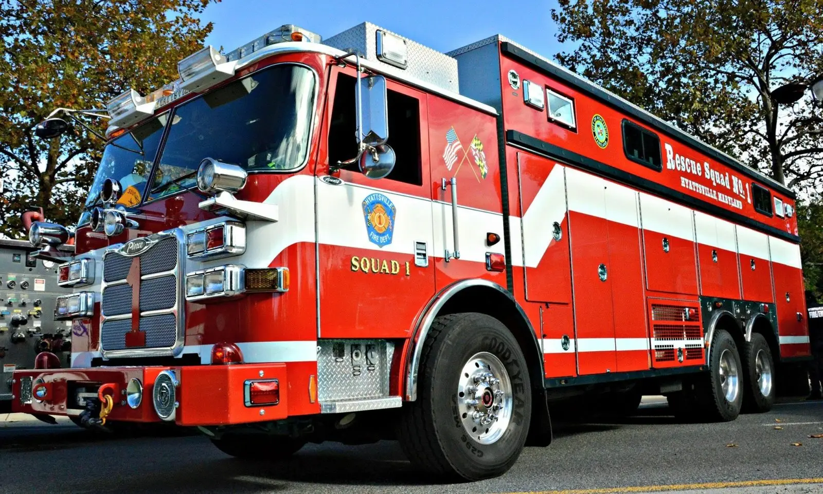 Rescue Squad 1 - Hyattsville Volunteer Fire Department