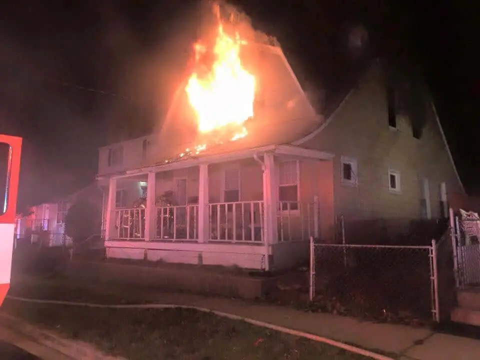 Truck First Arriving at Riverdale House Fire - Hyattsville Volunteer ...