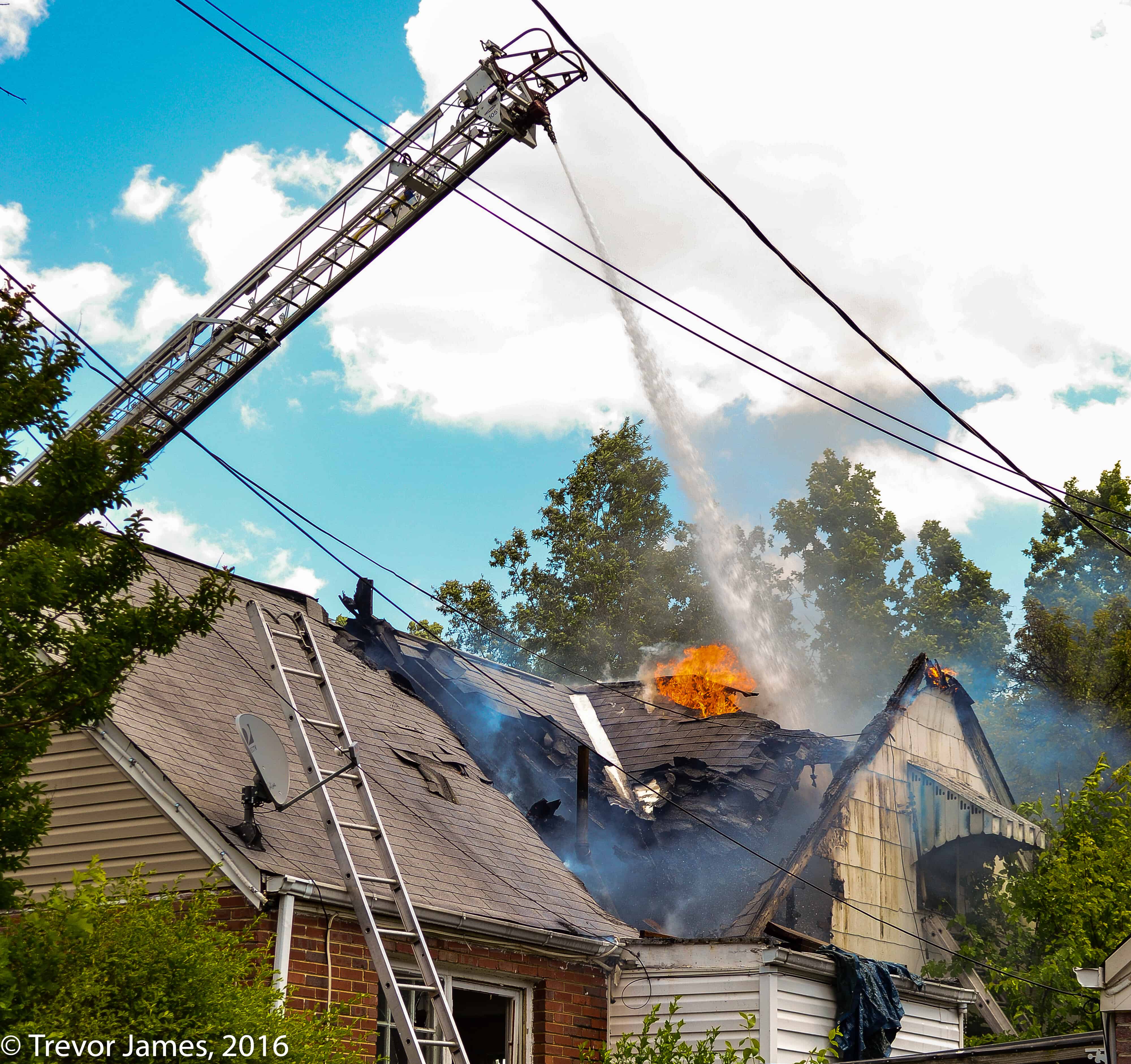 Truck Works Landover Hills House Fire - Hyattsville Volunteer Fire ...
